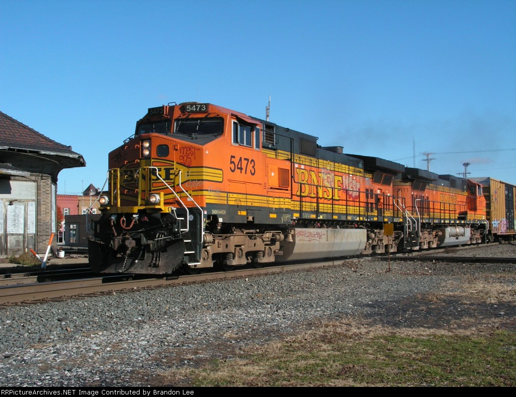 BNSF 5473